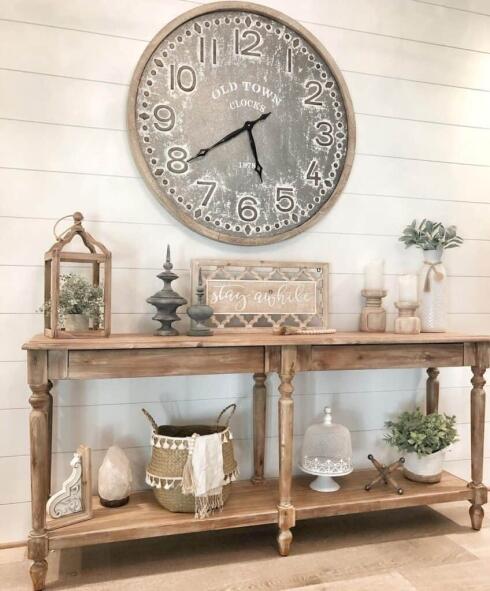 36 Farmhouse Clock Designs to Tell the Time in Style