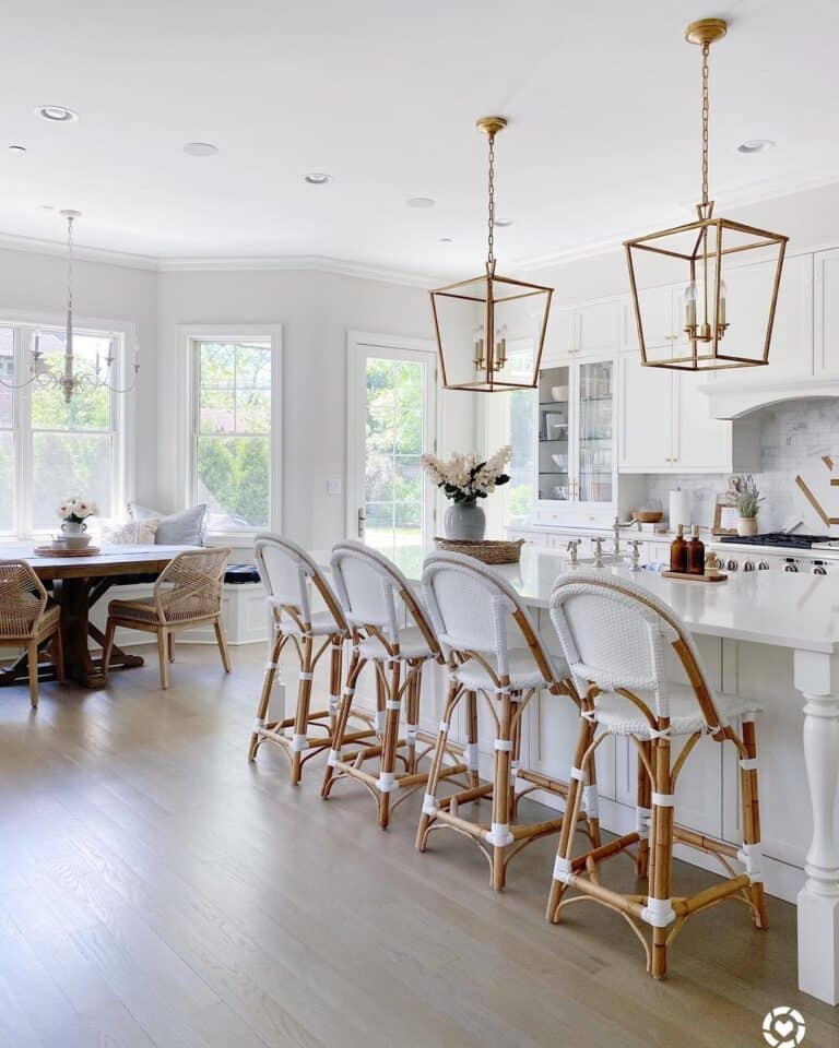 24 Farmhouse Bar Stools to Spruce Up Your Kitchen