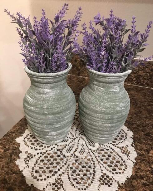 37 Vase Filler Ideas to Shake Up Your Decor