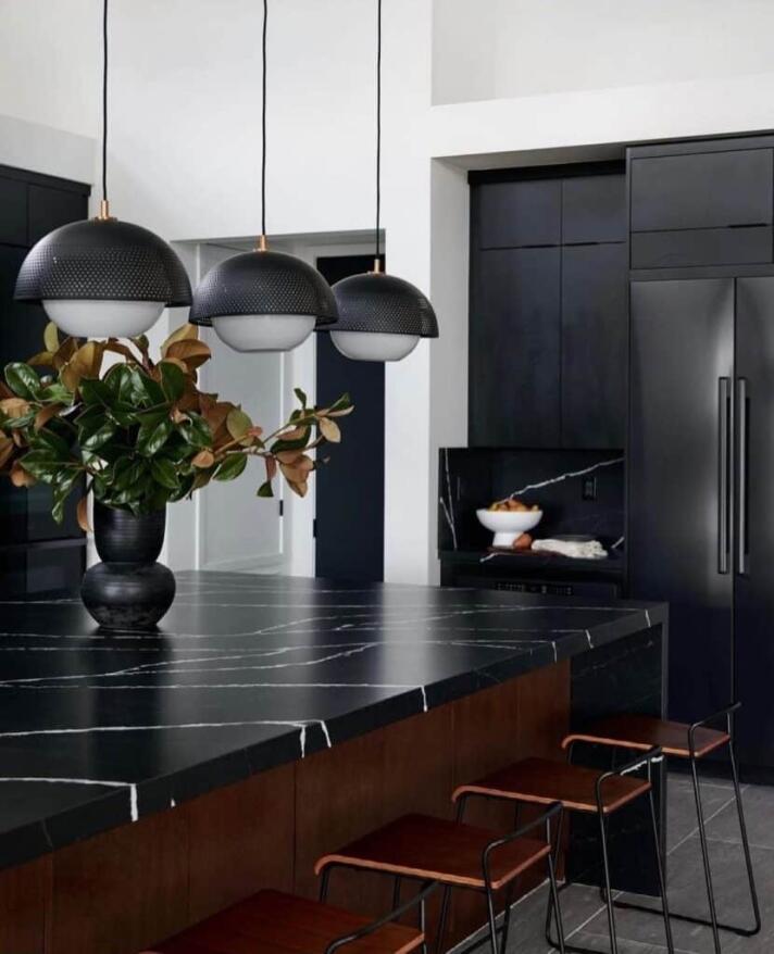 23 Black Kitchen Countertops That Are Strikingly Beautiful
