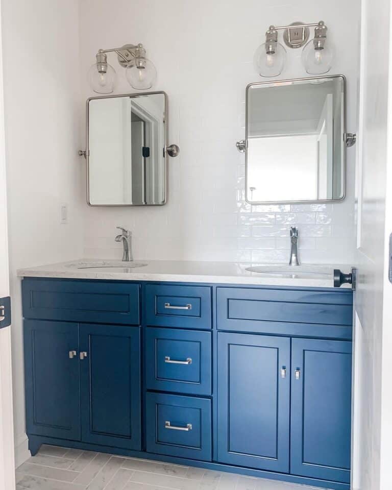26 Navy Blue Bathroom Vanity Ideas to Give Your Restroom a Royal Makeover