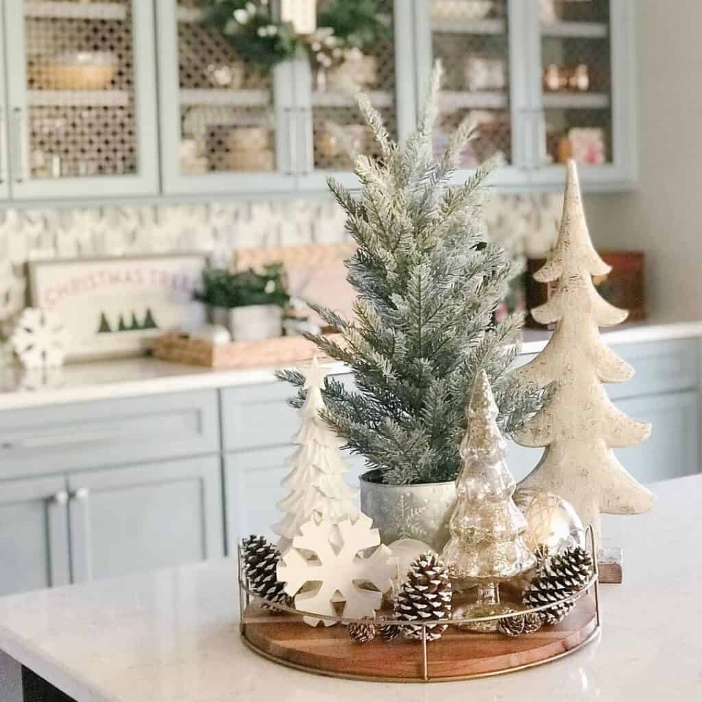 35 Round Tray Décor Ideas for a Gorgeous Centerpiece