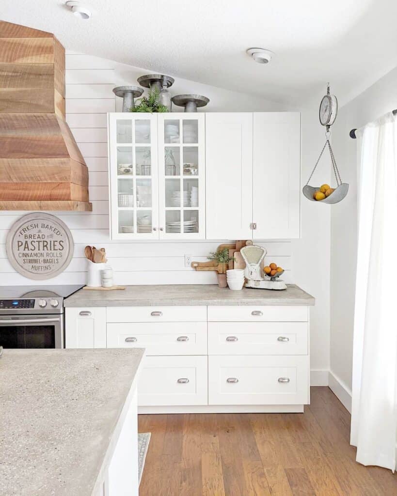 29 Cabinet Cup Pulls to Instantly Upgrade Your Kitchen
