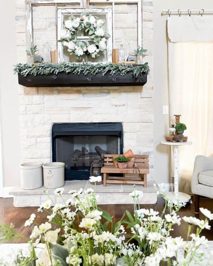 28 Stunning Fireplace Hearth Décor Ideas for a Hearty Living Room