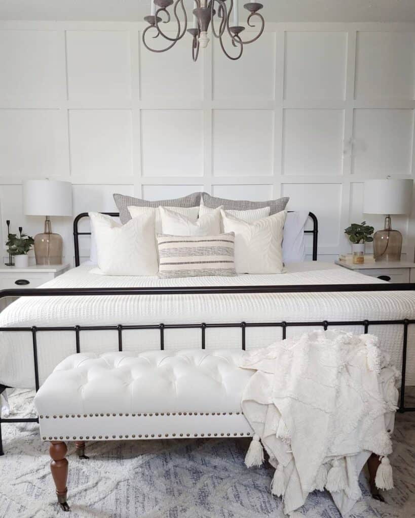 31 White Accent Wall Ideas for the Different Areas in Your Home