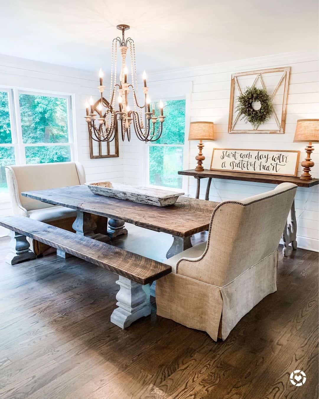 24 Farmhouse Dining Table and Chairs With a Bench to Create an Inviting ...