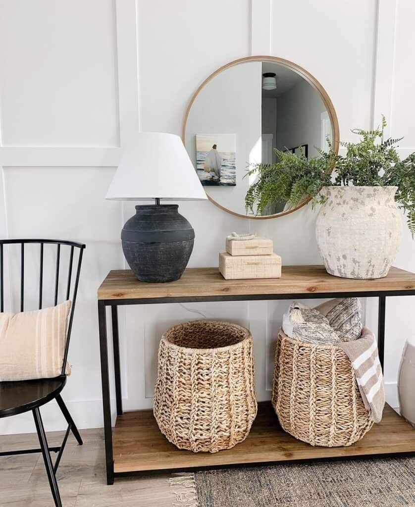 36 Mirrors Above Console Tables With Inspiring Compositions