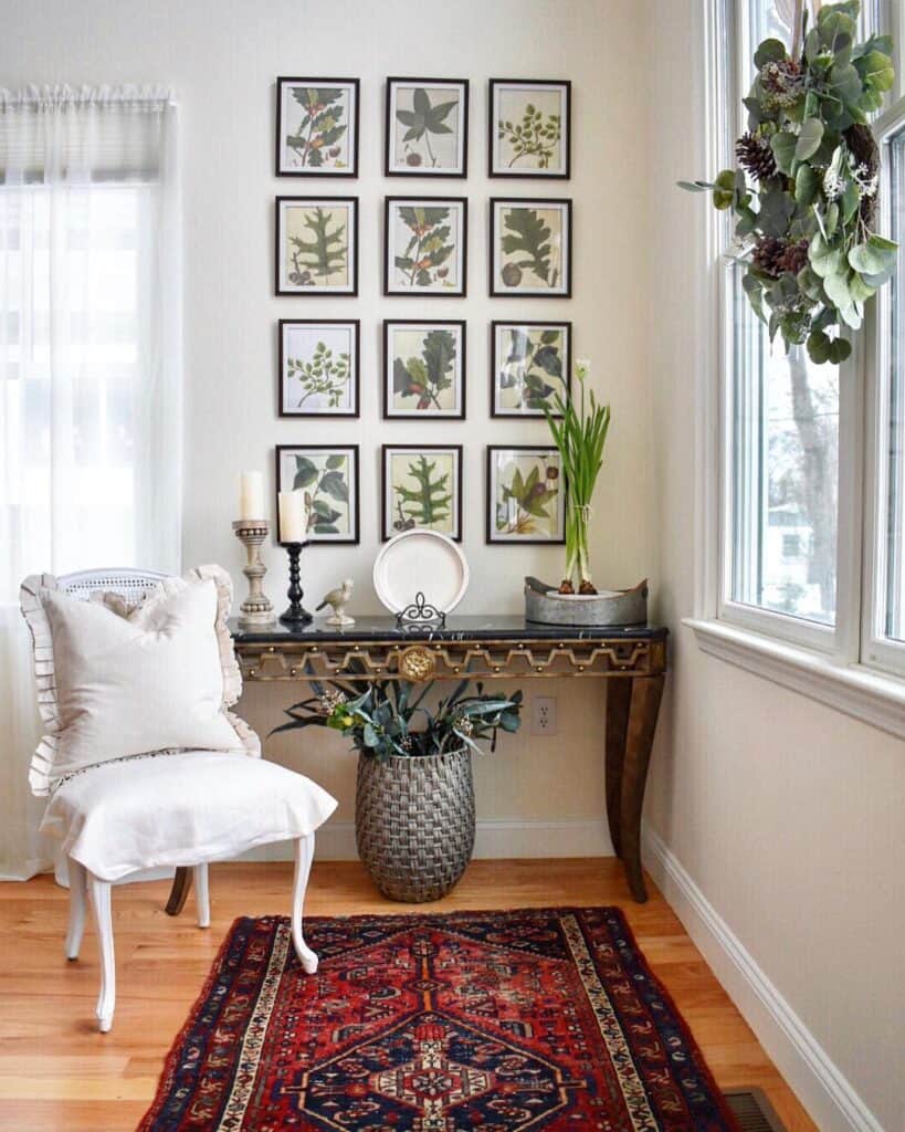 15 Chic and Trendy Ways to Style Gallery Wall Above Console Table