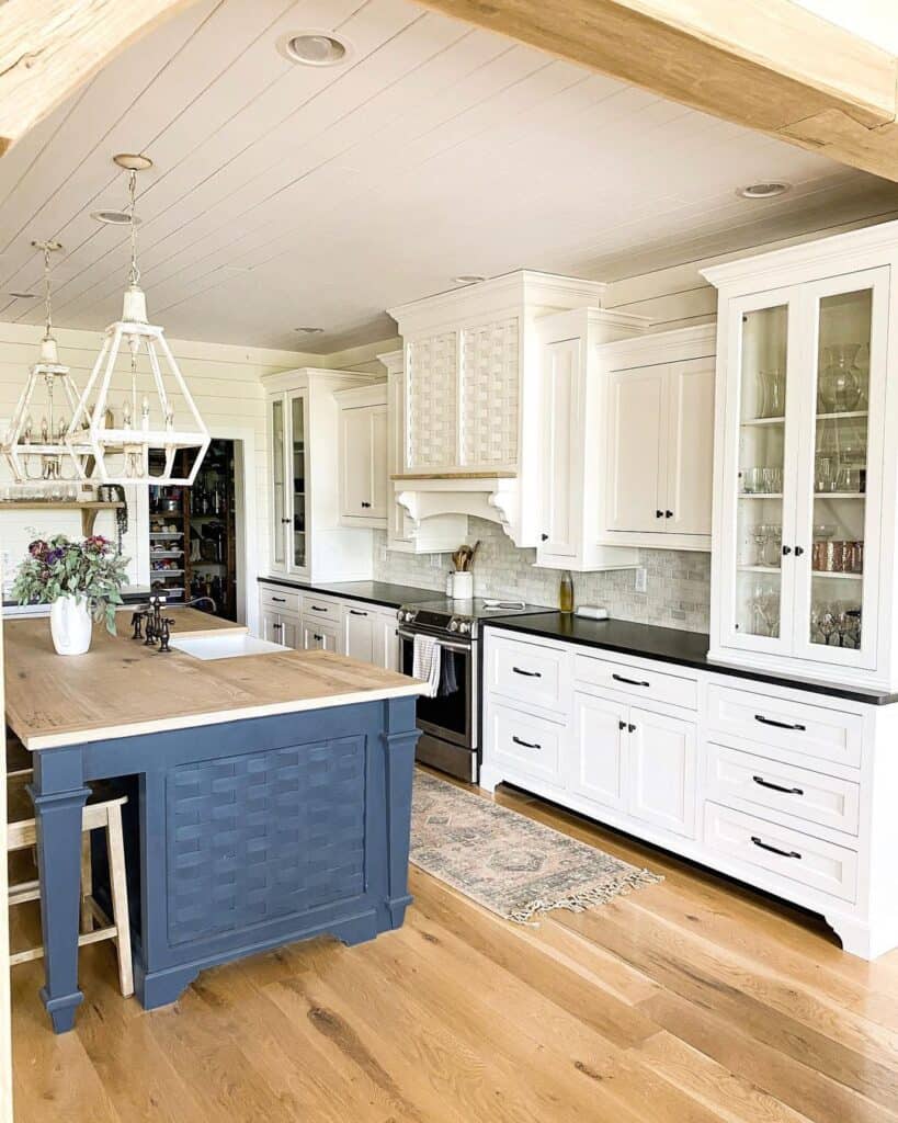 38 Kitchen Island End Panel Ideas for a Custom Look