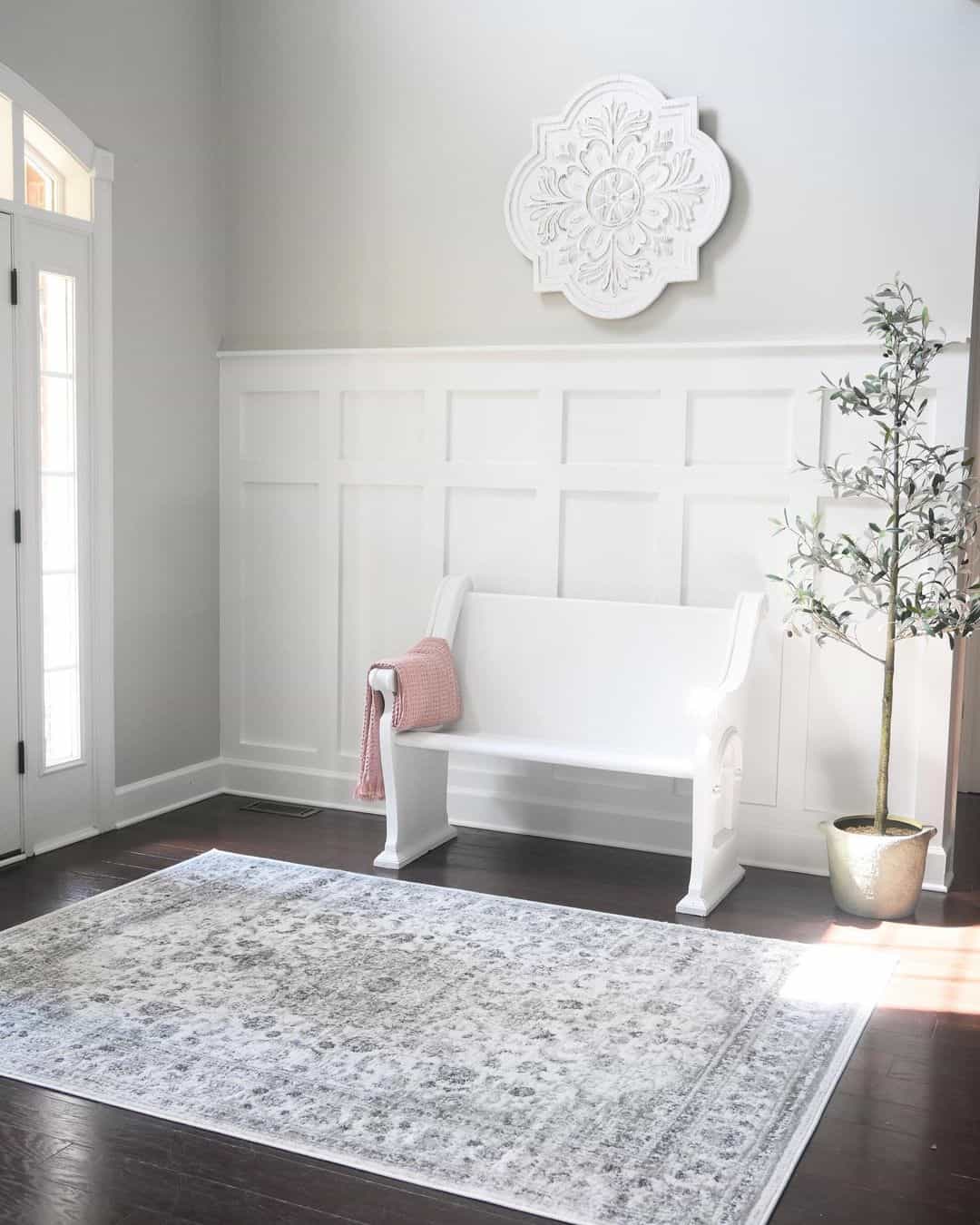 30 Board and Batten Foyer Designs for A Welcoming Entryway