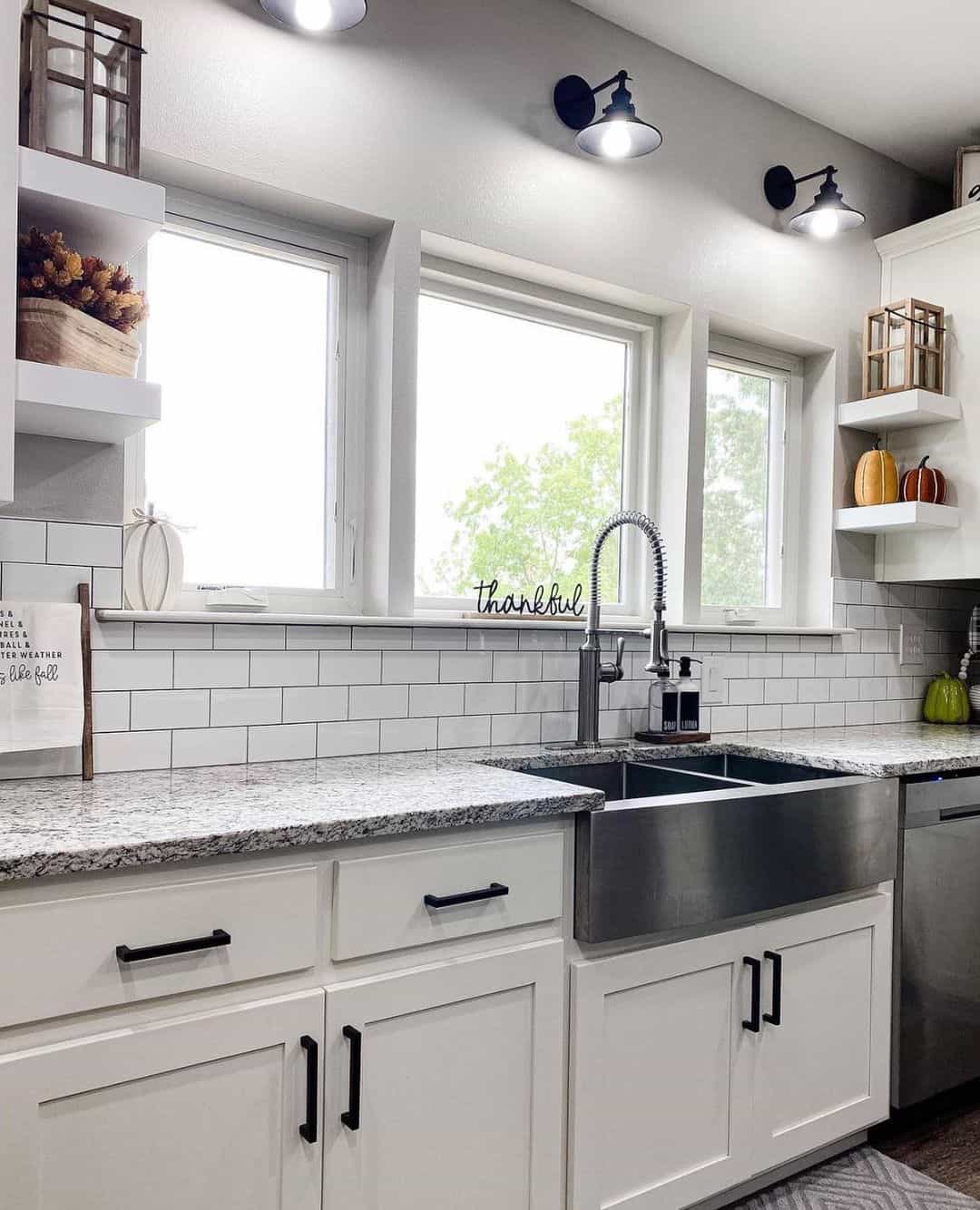 35 Over Kitchen Sink Lighting Ideas That Go Beyond Pot Lights
