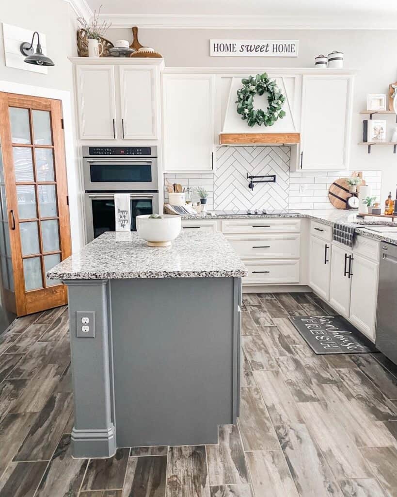 38 Kitchen Island End Panel Ideas for a Custom Look