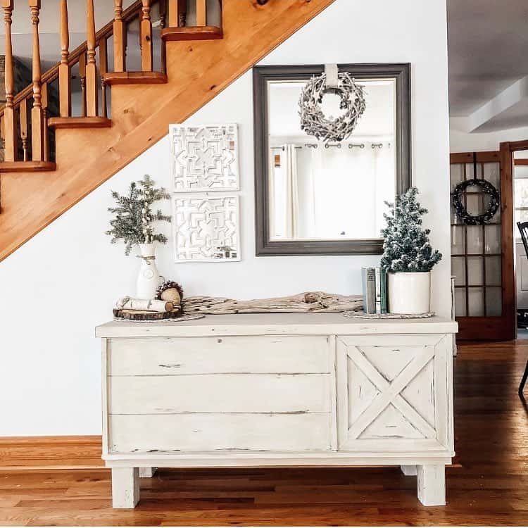 18 Under Stairs Console Table Ideas to Beautify this Tricky Space