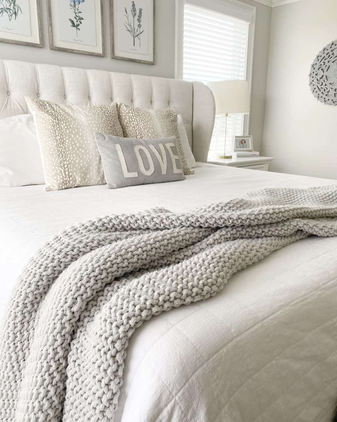 27 Girl's Bedroom Lamps for an Insanely Dreamy Space