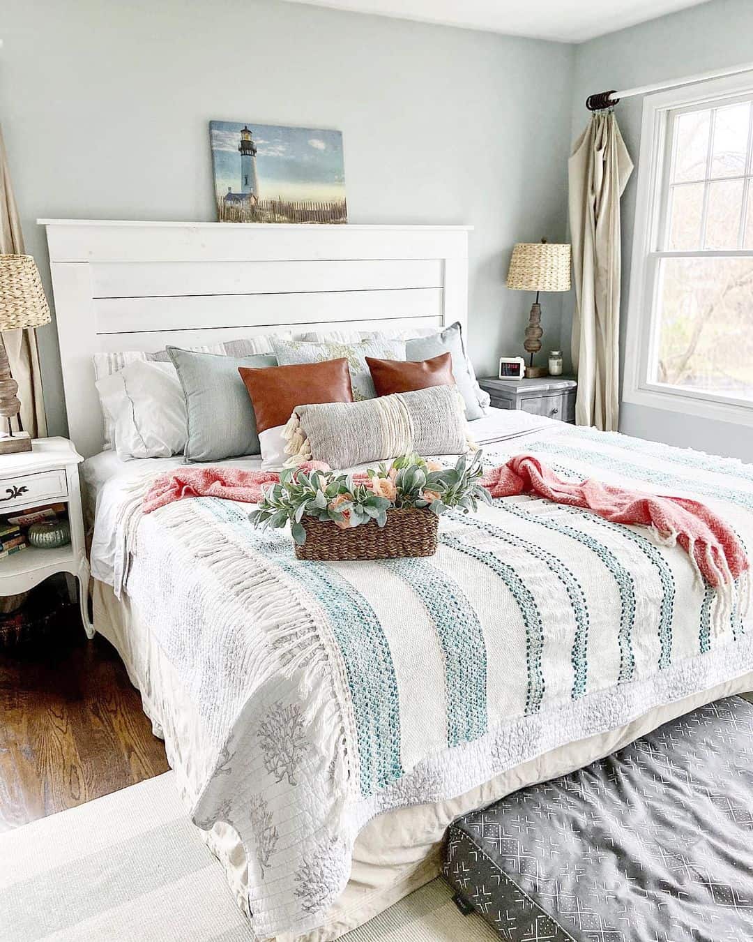40 Farmhouse Lamps for Bedroom That’ll Never Go Out of Style