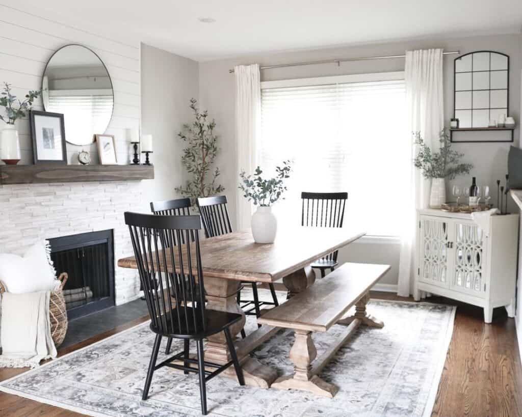 26 Dining Rooms with Fireplace That Feel Exceptionally Cozy