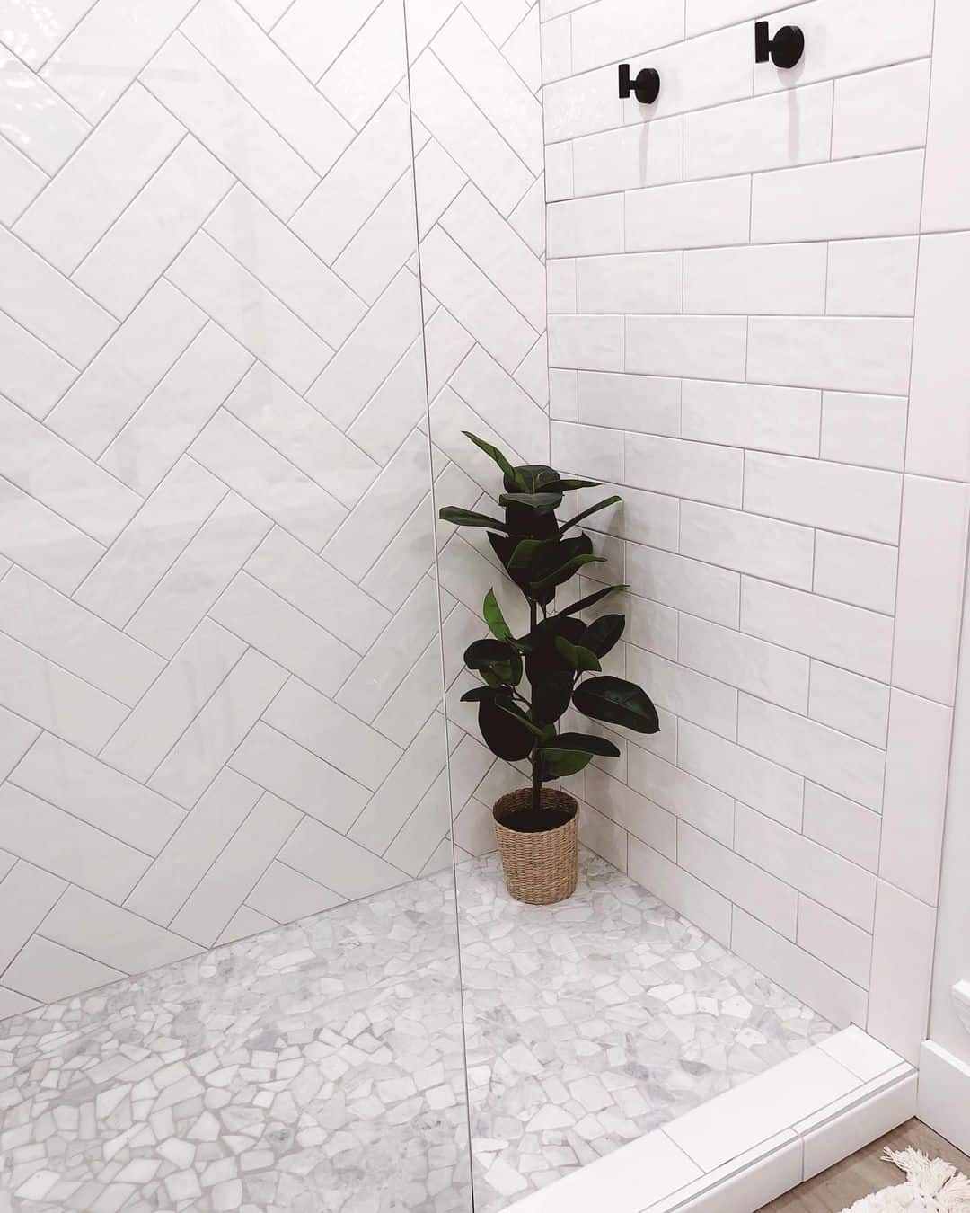 30 Subway Tile Showers to Modernize Your Bathroom