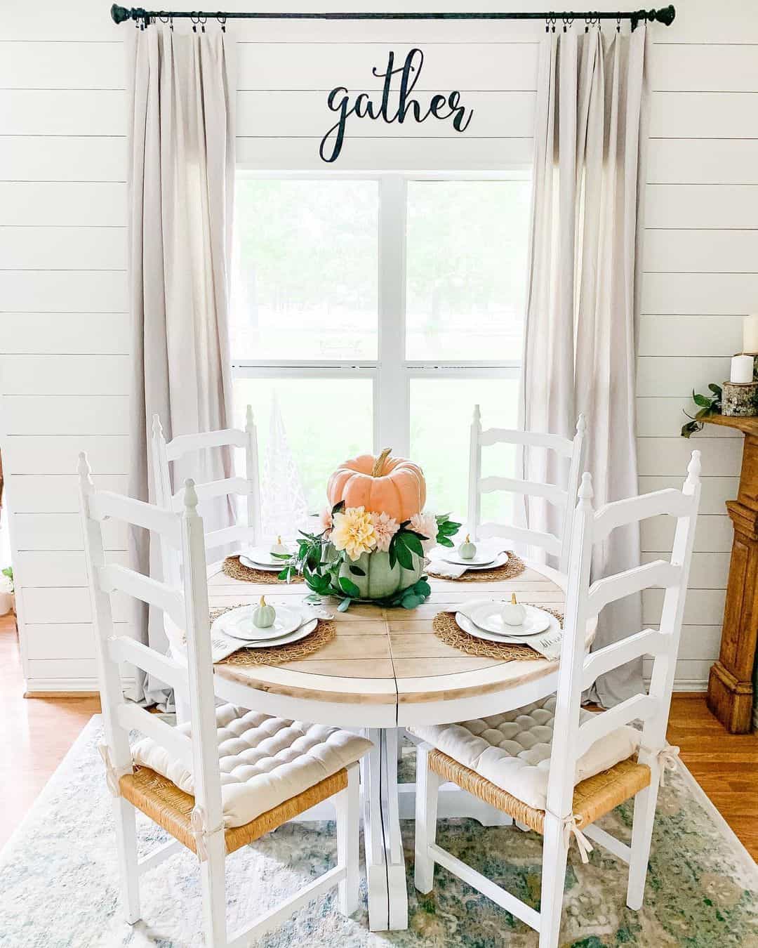 24 Farmhouse Ladder Back Dining Chairs for a Casual-Chic Feel
