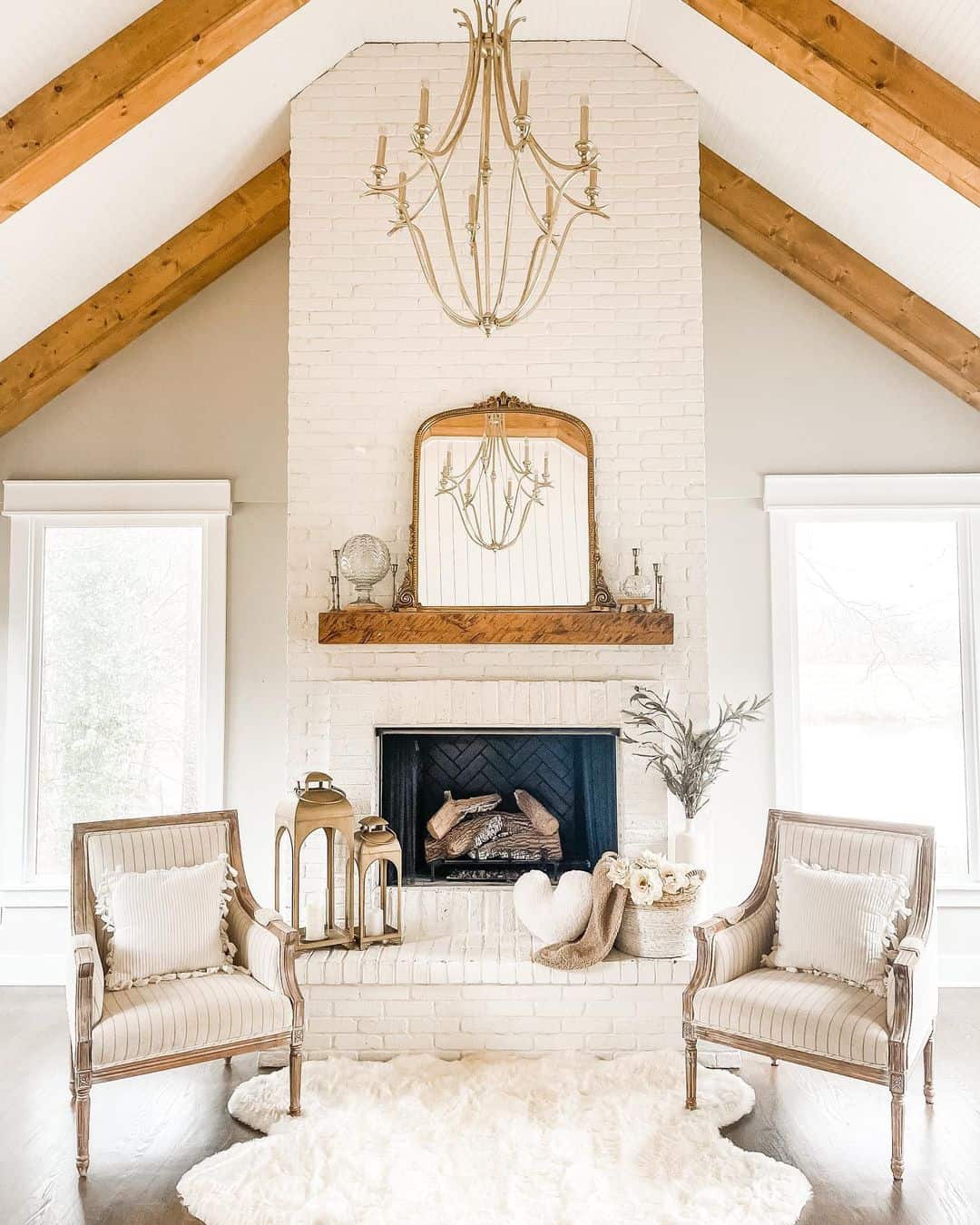 23 Remarkable Two-Story Fireplace Ideas to Transform Your Living Space