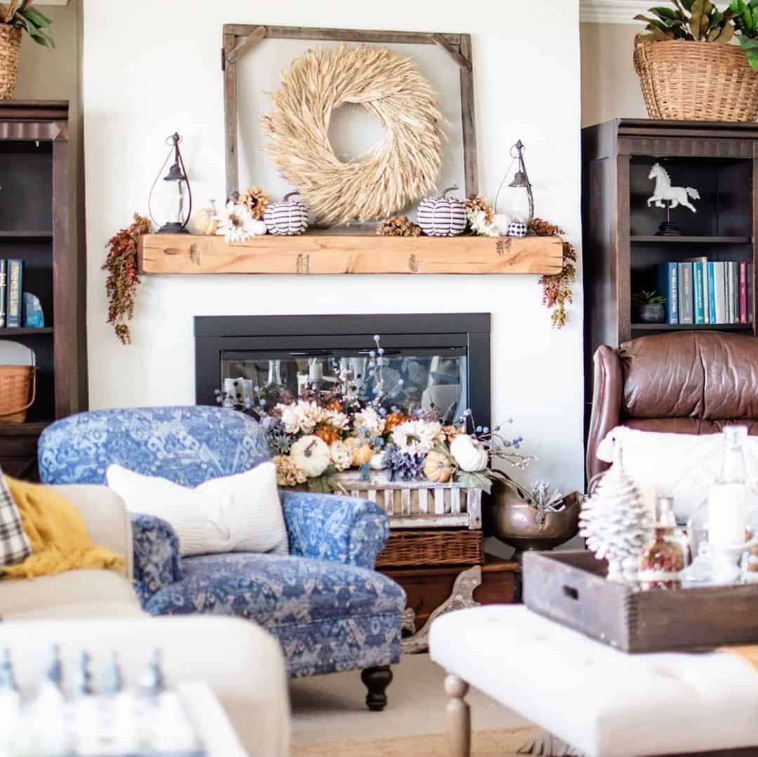21 Blue Living Room Chairs to Instantly Jazz Up Your Home
