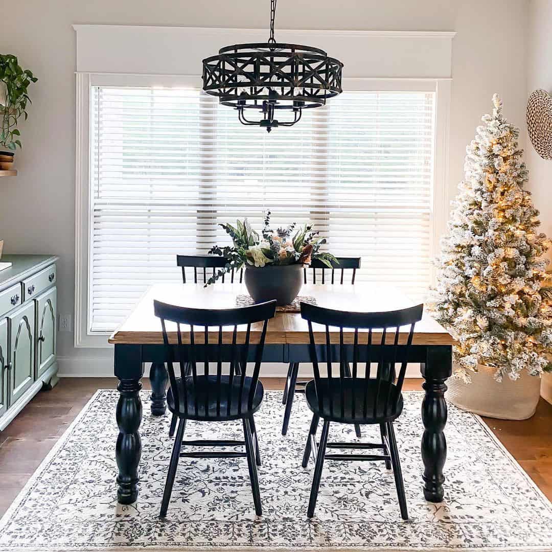 22 Square Dining Table for an Enjoyable Dining Experience