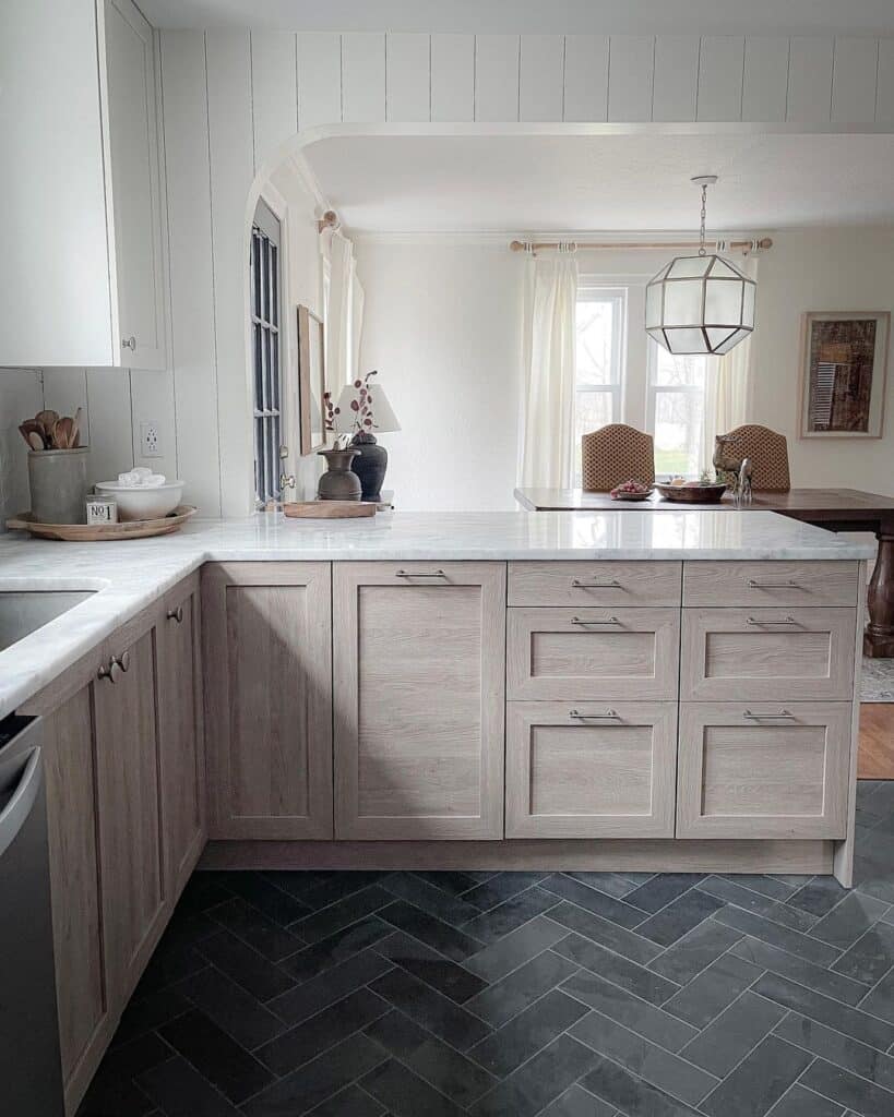 15 Herringbone Floor Tile Ideas for Extra Character