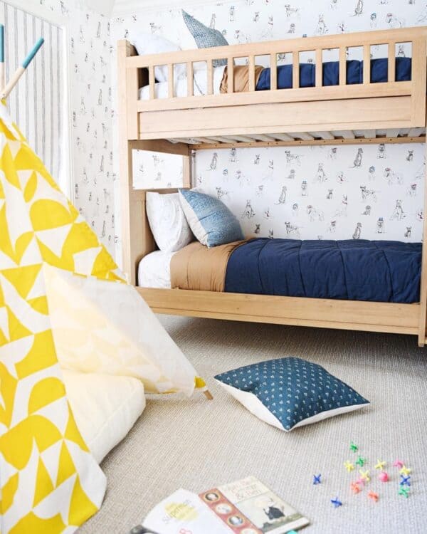 35 Seriously Cool Bunk Room Ideas for Big Families