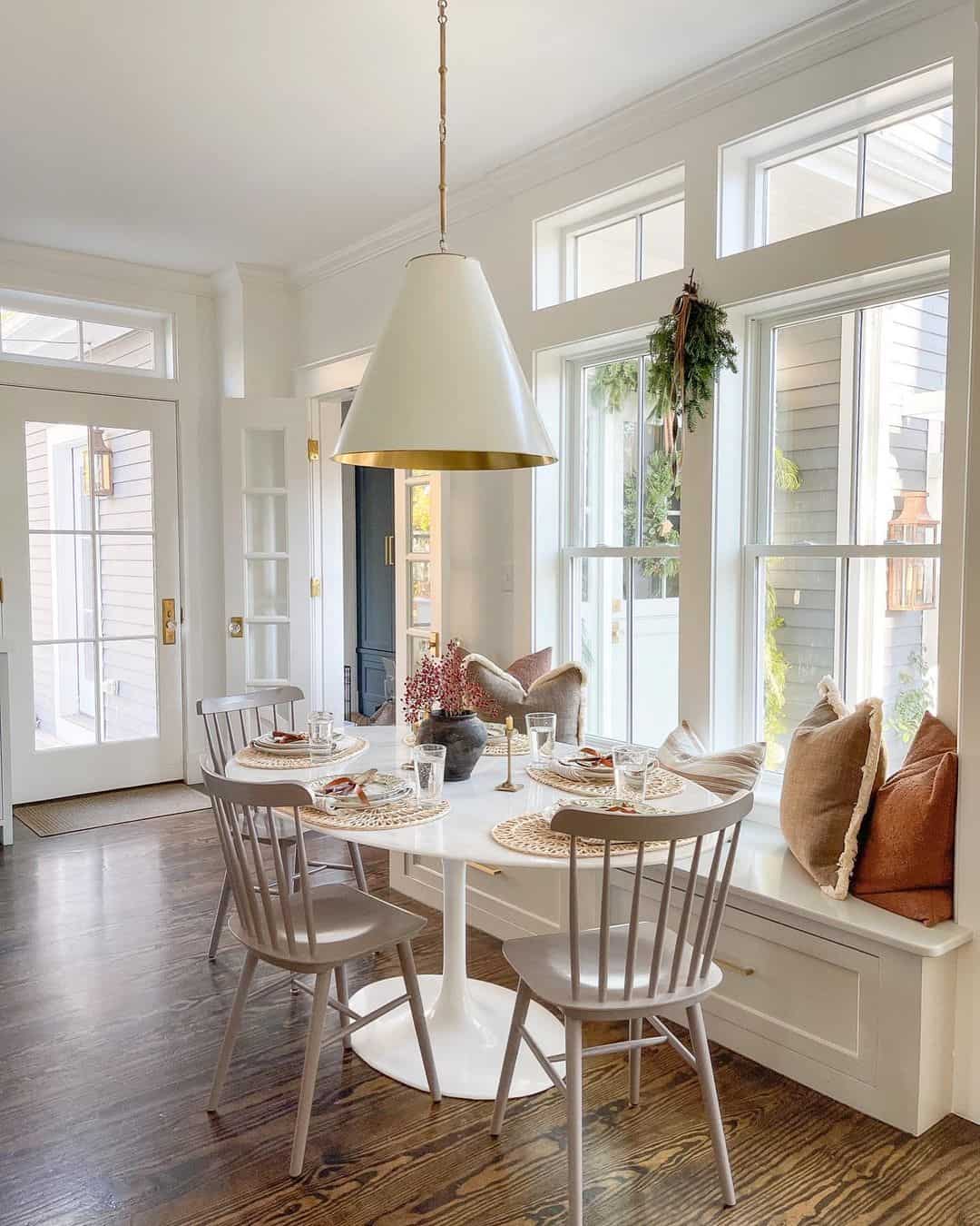 28 White Farmhouse Table Ideas That Will Amaze You