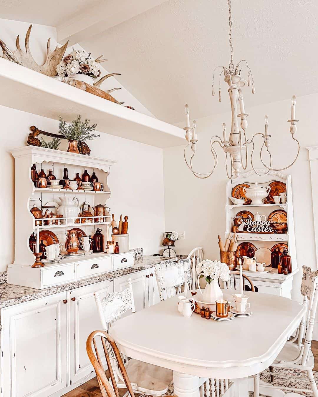 28 White Farmhouse Table Ideas That Will Amaze You