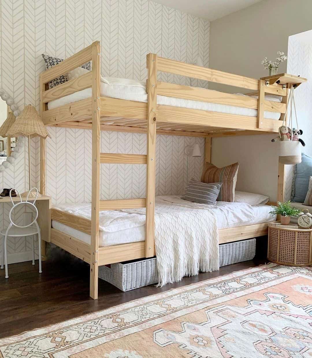 15 Cute Bunk Beds for Girls to Create a Dream Bedroom
