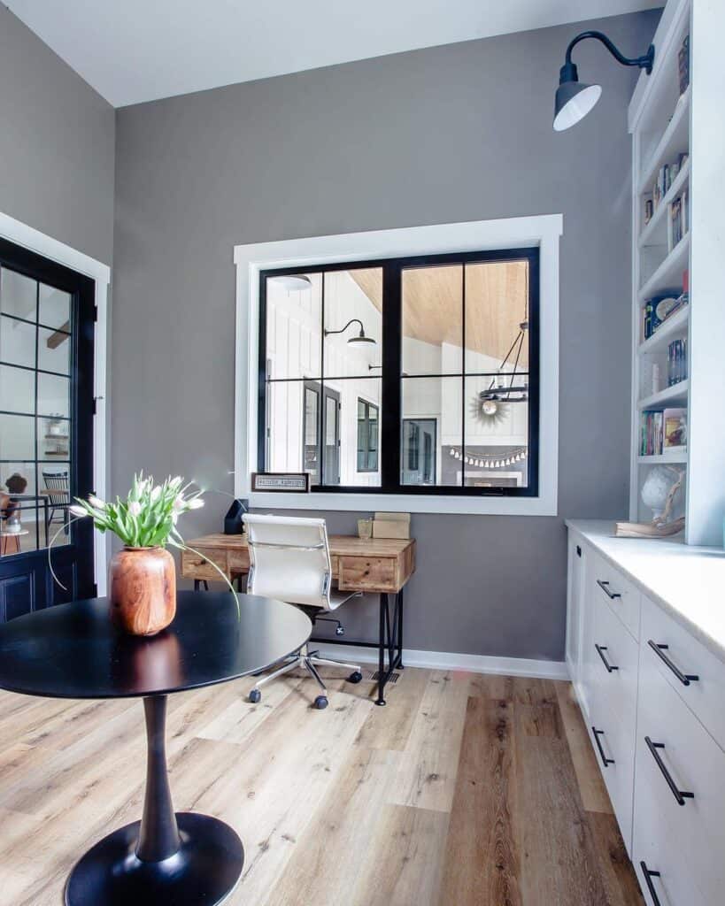 27 Baseboard Trim Ideas That Look Gorgeous with Wood Floors