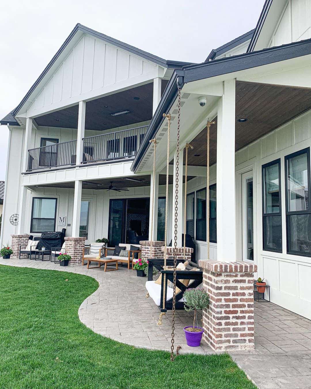 26 Porch Roof Ideas to Instantly Boost Curb Appeal