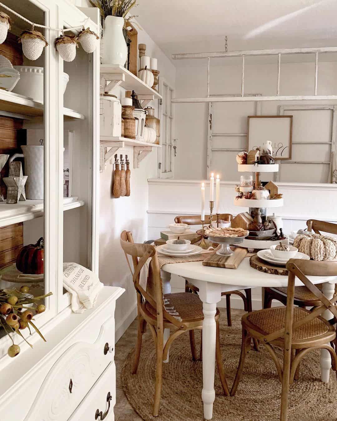 28 White Farmhouse Table Ideas That Will Amaze You