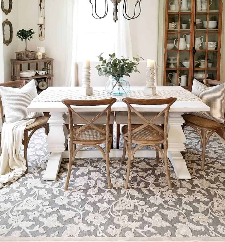 28 White Farmhouse Table Ideas That Will Amaze You