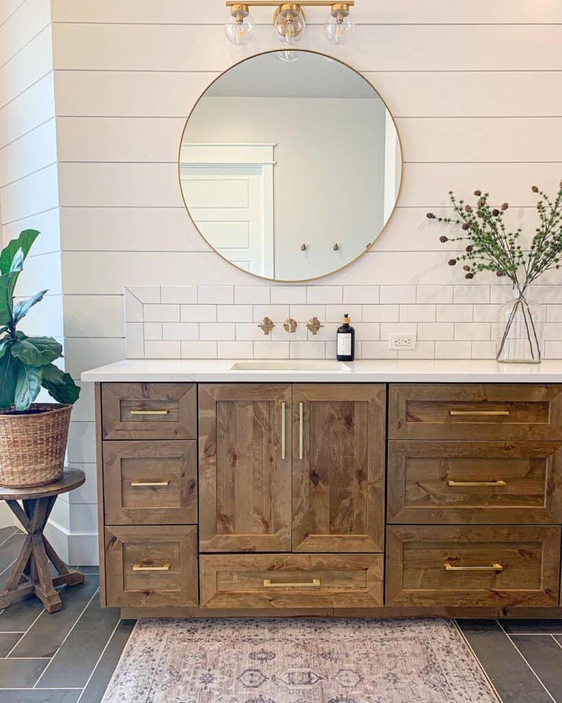 30 Baseboard Ideas for Bathroom to Create a Polished Look