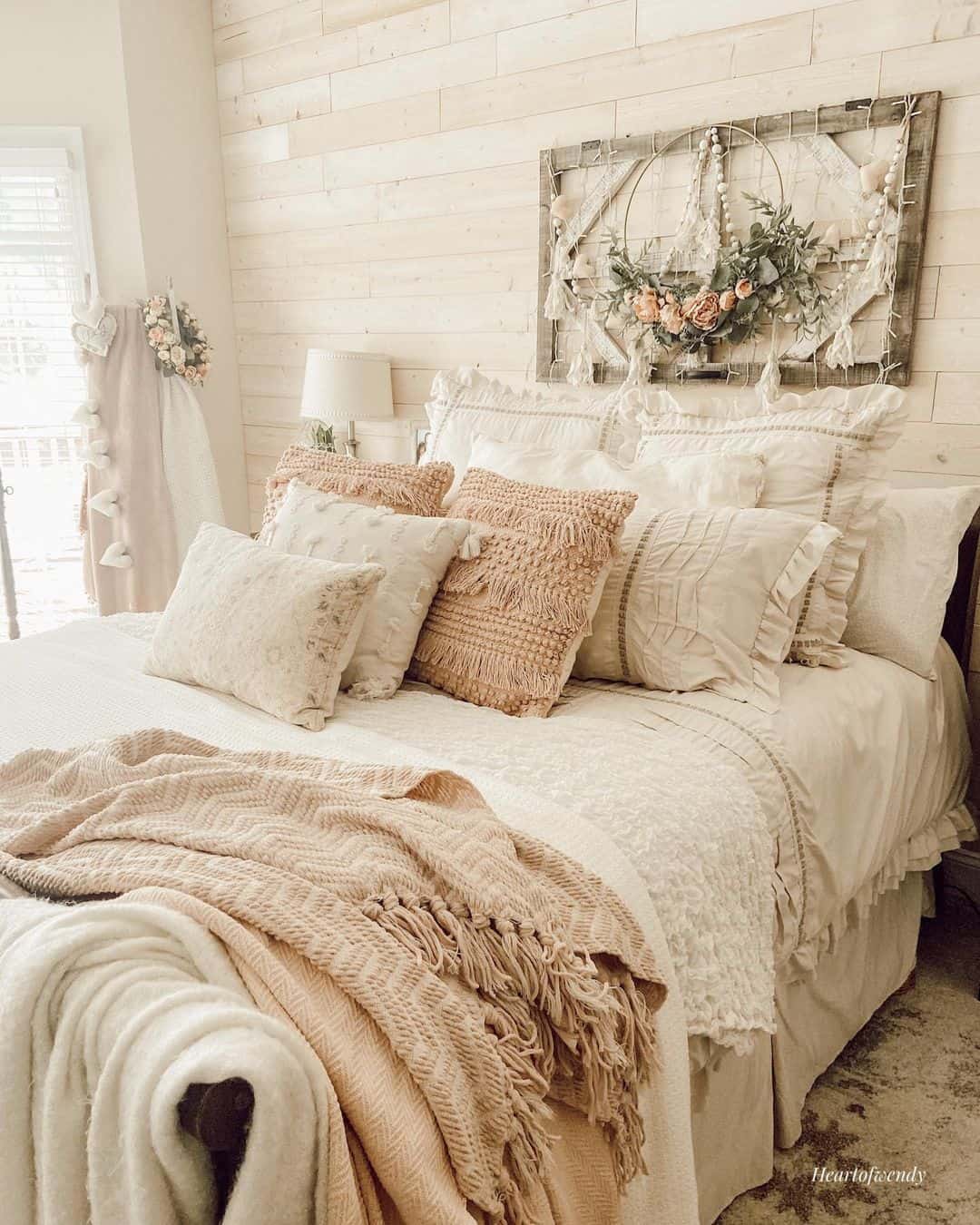 37 Bedding Ideas to Quickly Transform the Vibe in a Bedroom