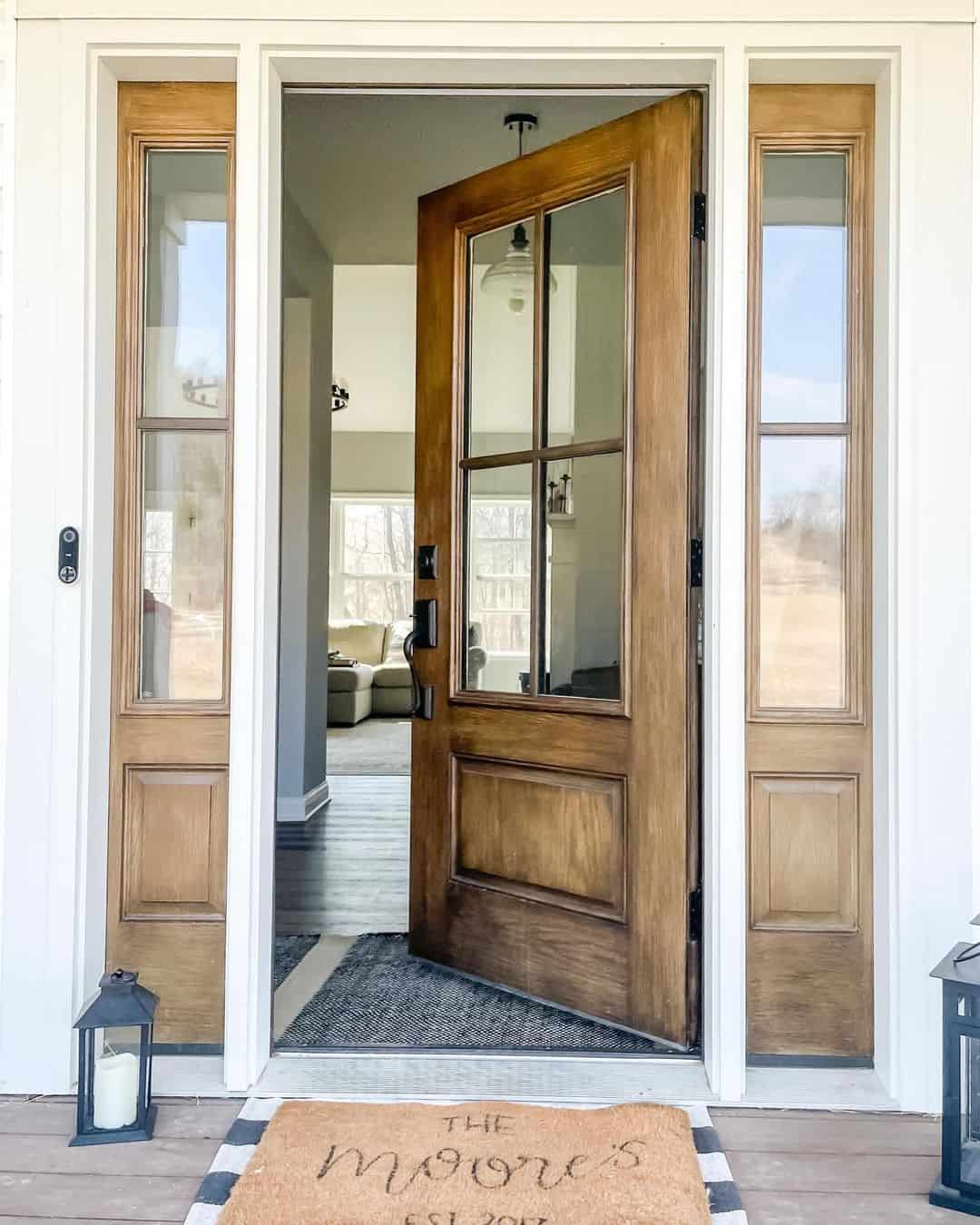 33 Beautiful Ideas for a Stunning Front Door with Sidelights