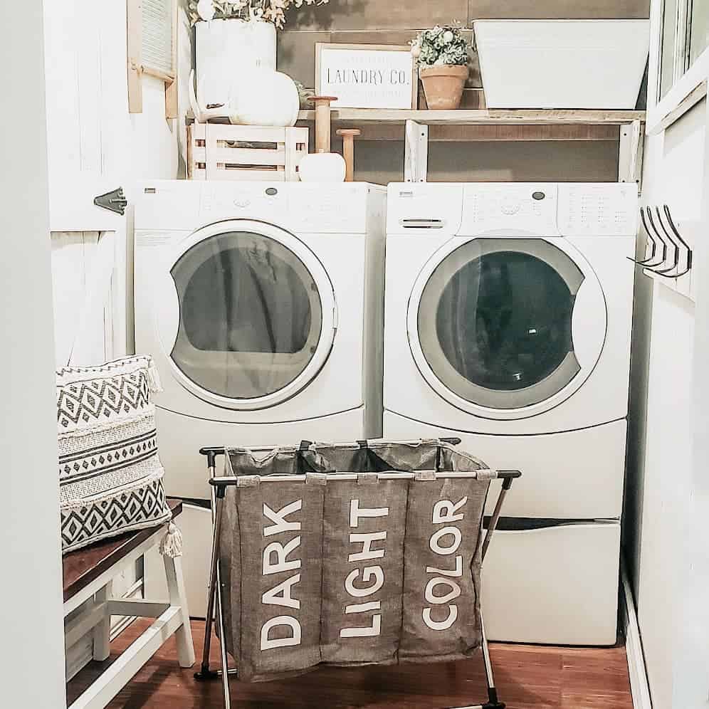 19 Rustic Laundry Room Ideas That Feel Extra Fresh