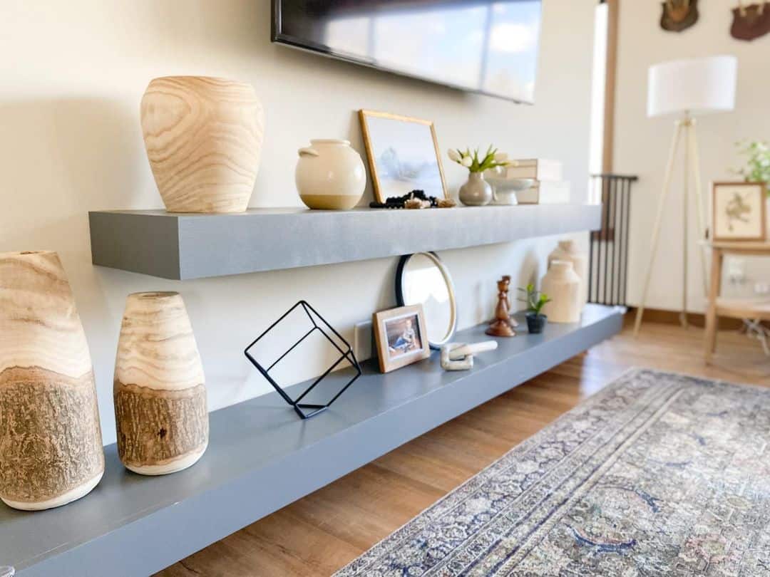 21 Incredible Long Floating Shelves Perfect for Any Space