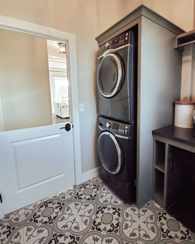 27 Laundry Room Door Ideas That Are Anything But Boring