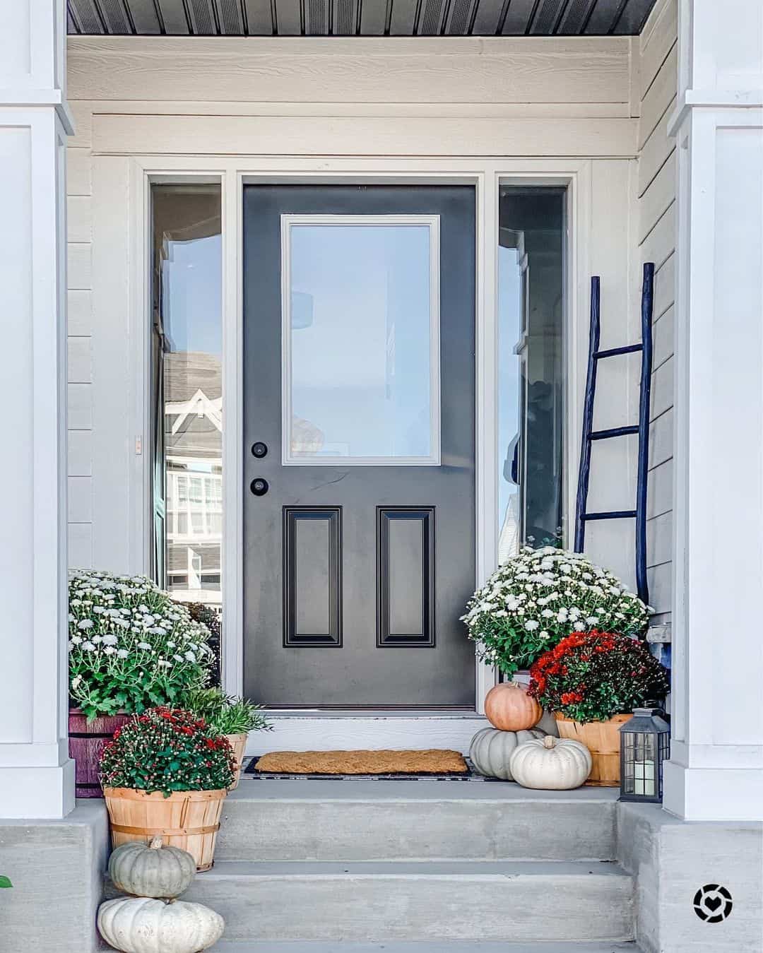 32 Classic Black Front Door Designs for a Timeless Look