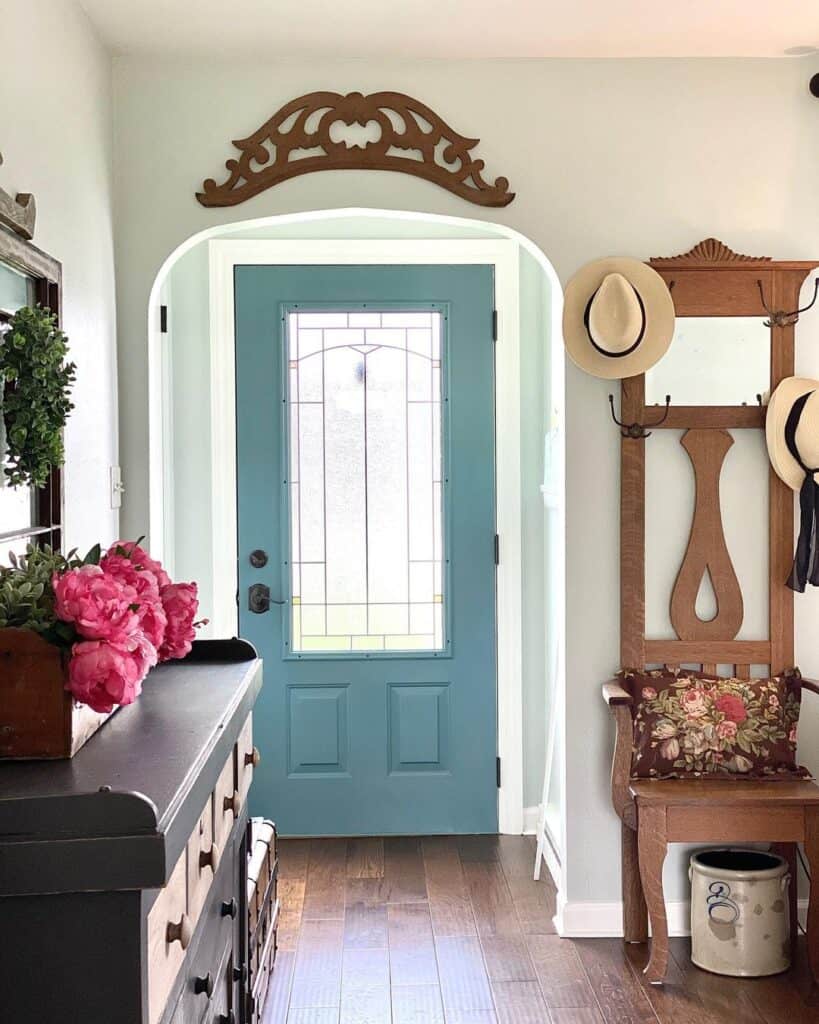 34 Front Doors with Glass Inserts for Added Sophistication