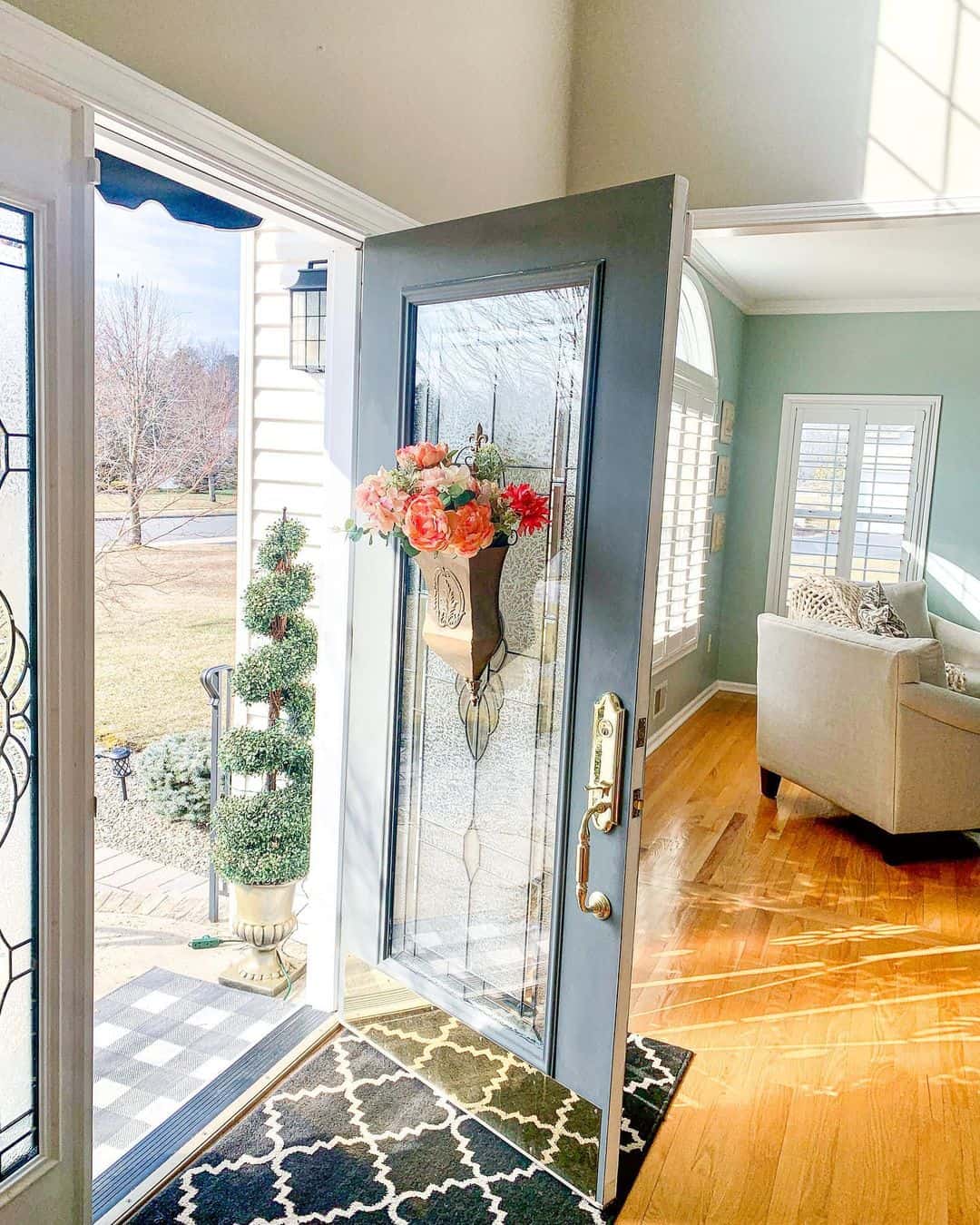 25 Front Door Entryway Living Room Combo Ideas That Flow