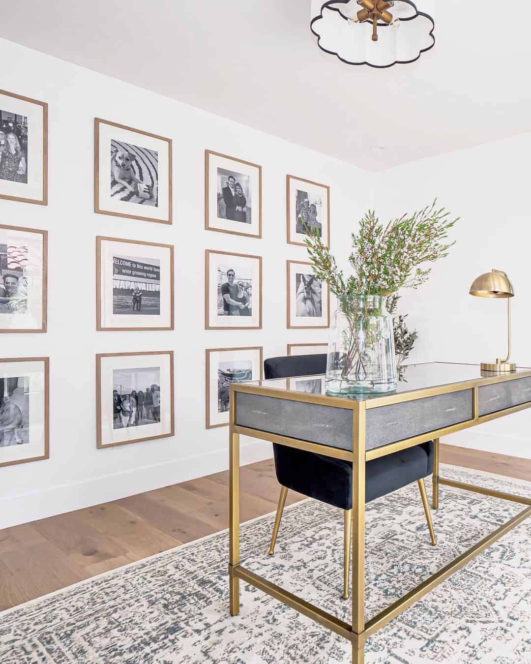 42 Family Picture Wall Ideas to Display Lovely Memories