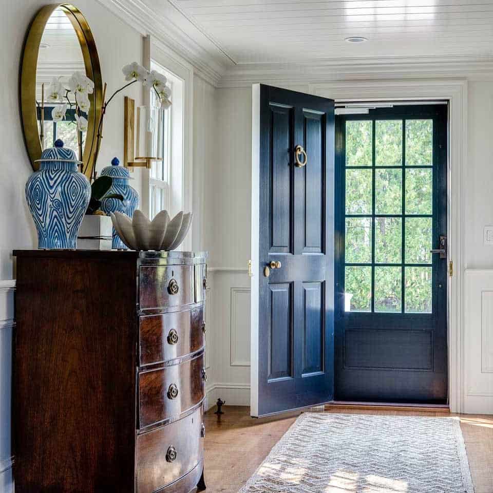 19 Eye Catching Brass Door Knobs to Add Charm to Any Room