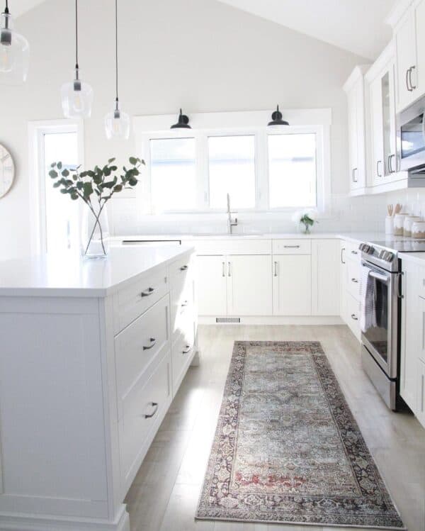 34 Sensational Kitchen Runner Rugs for a Dramatic Statement