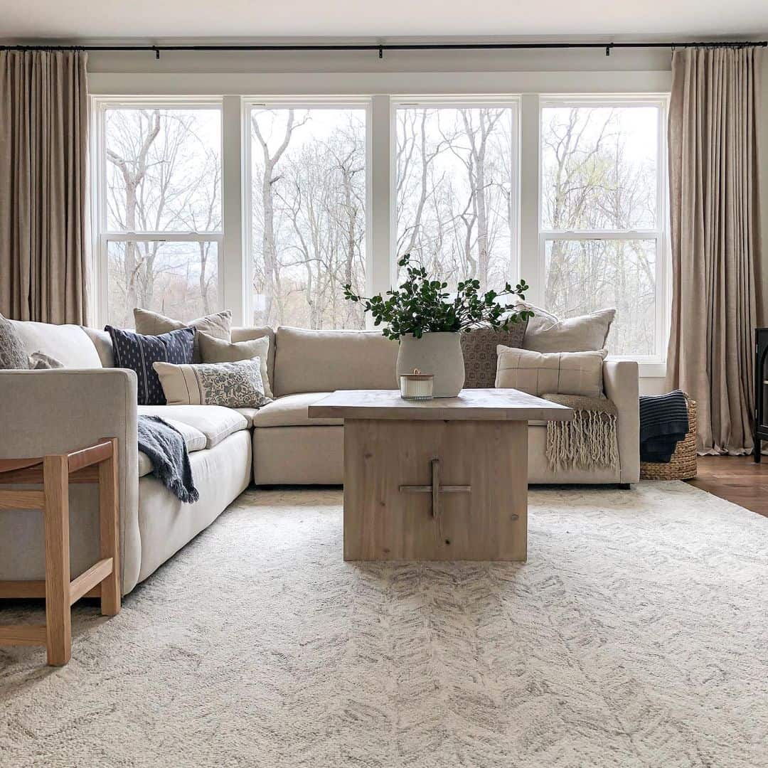 28 Gorgeous Curtains for Big Windows to Upscale Your Home