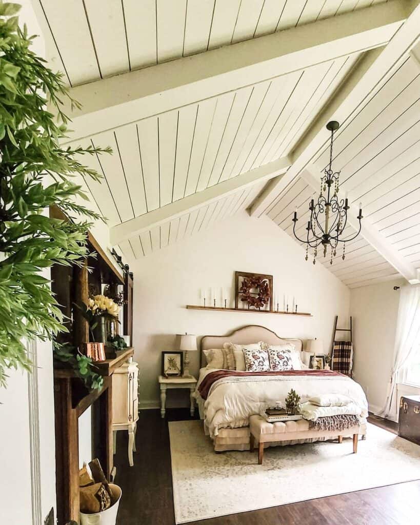 20 Vaulted Ceiling Bedroom Ideas To Elevate Your Style