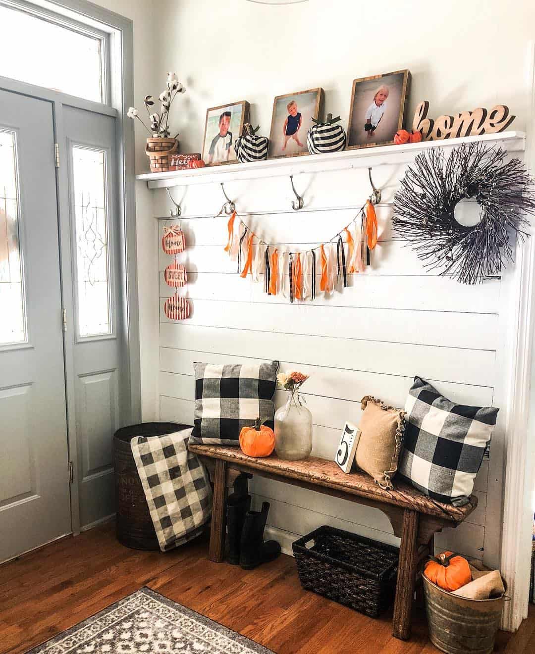 35 Farmhouse Shiplap Walls for Every Room in Your House