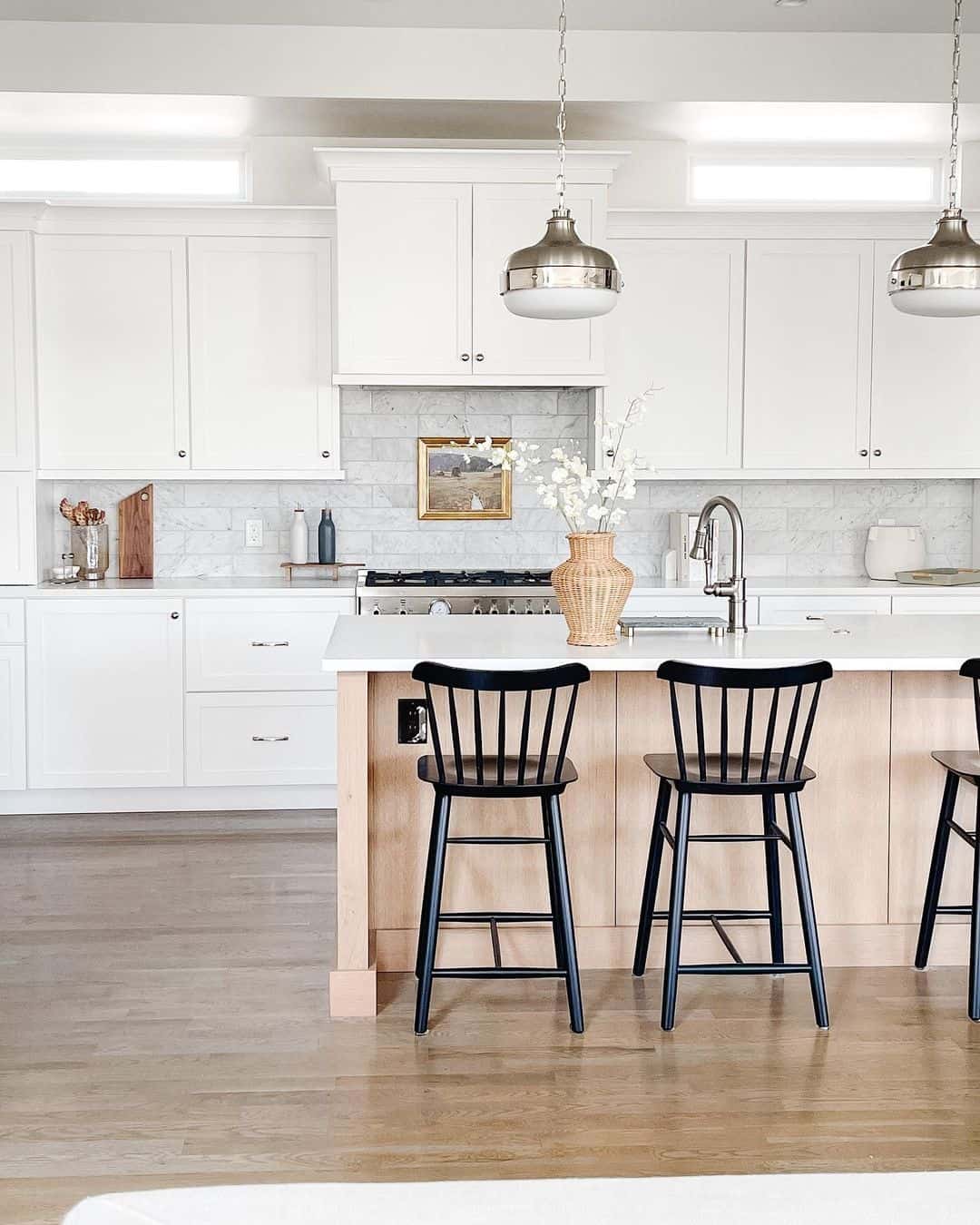 34 Modern Farmhouse Kitchen Ideas to Fall in Love With